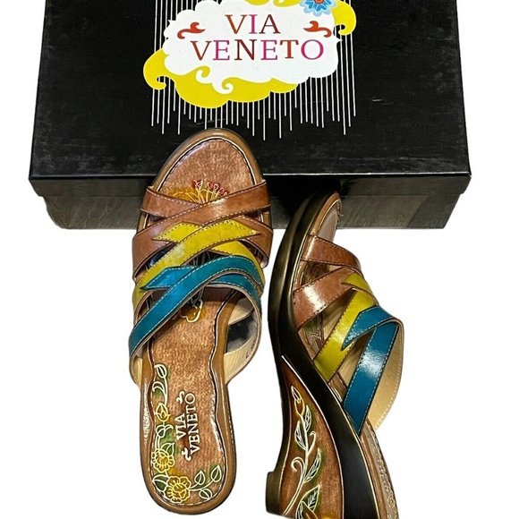 Via Veneto | Shoes | Via Veneto Ladies Wearable Art Slipon Leather ...